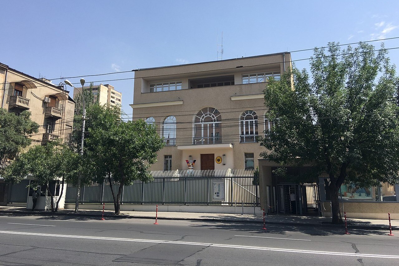 The German Embassy in Armenia offers easy procedure for applying for a ...