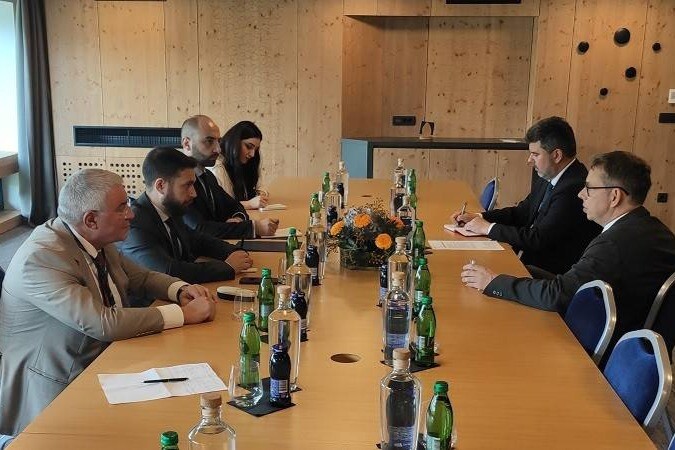 Armenian Deputy FM and Polish counterpart discuss opportunities for expanded cooperation ...
