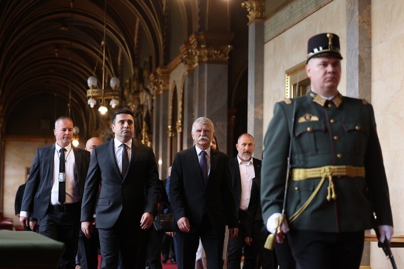 Armenian, Hungarian parliament speakers discuss Azerbaijan peace ...