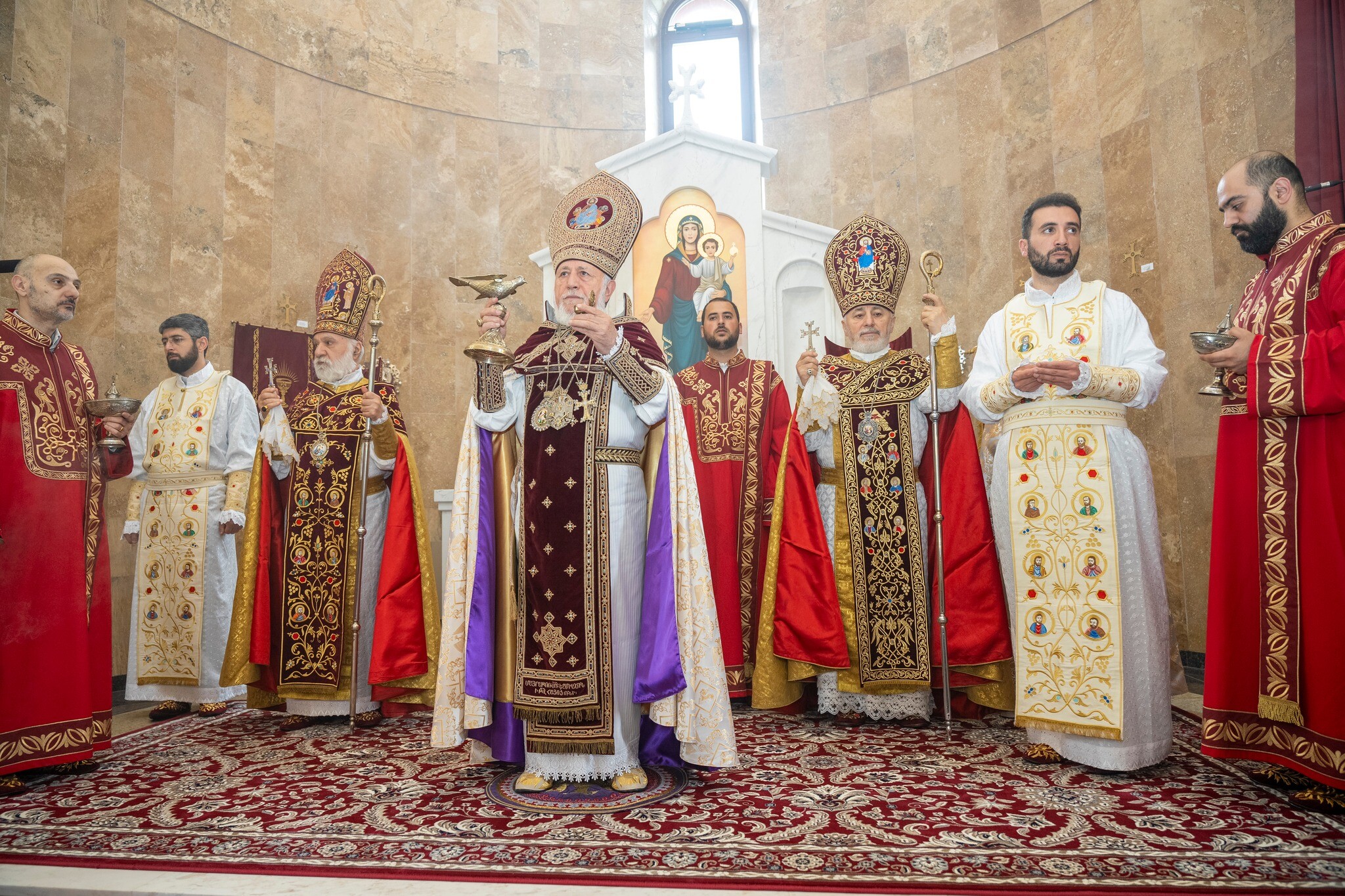 Karekin II consecrates first Armenian Apostolic Church in Belarus ...
