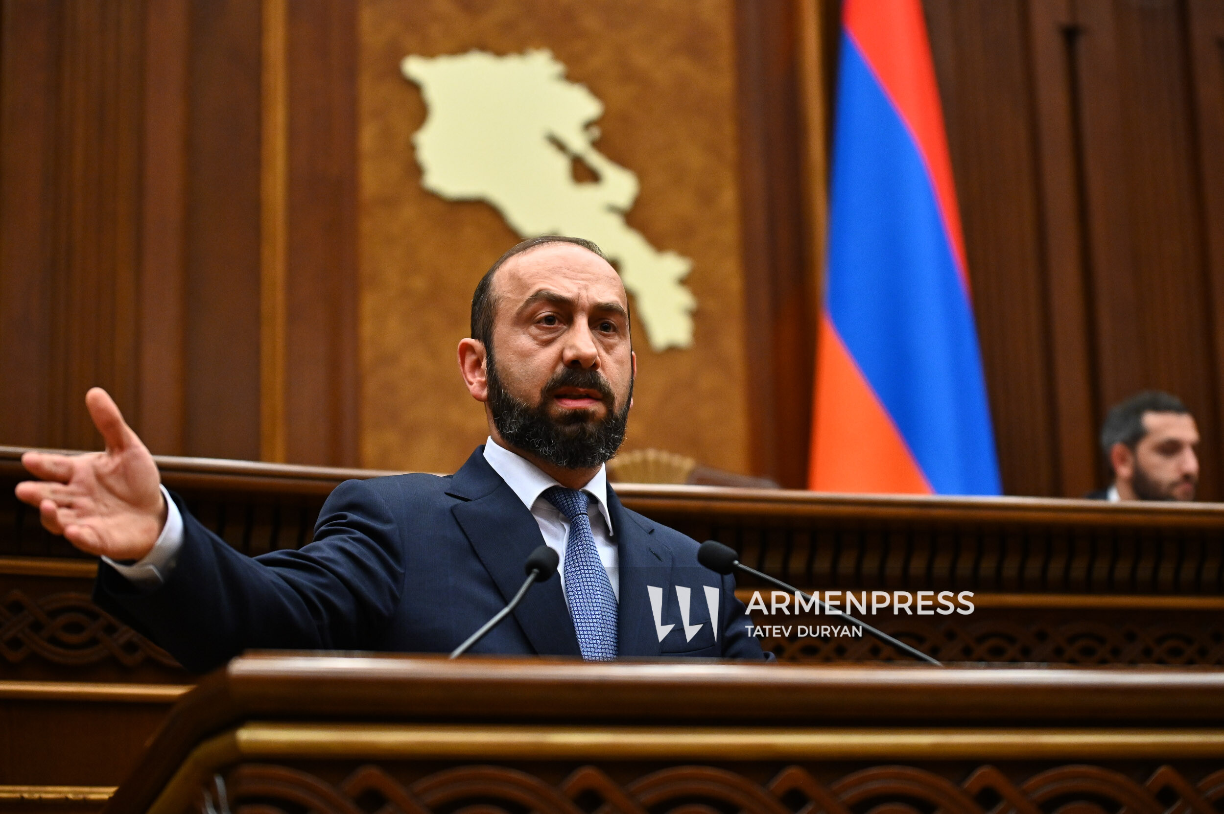 Armenian FM lambasts Russian public figures, politicians for ...