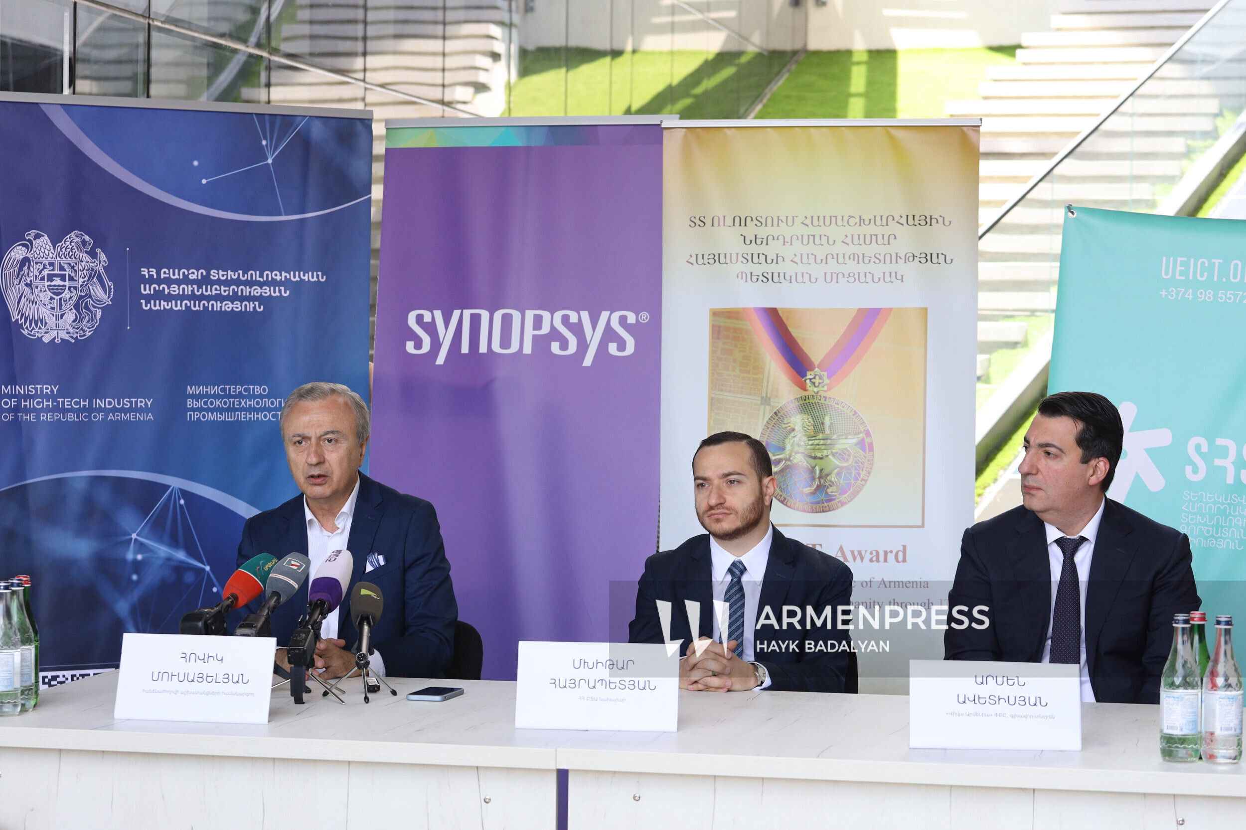 Analog Devices, Inc. CEO Vincent Roche named laureate of Armenia’s ...