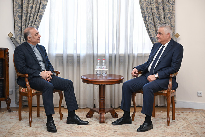 Armenian Deputy PM, Iranian Ambassador discuss unblocking regional communications - ARMENPRESS ...
