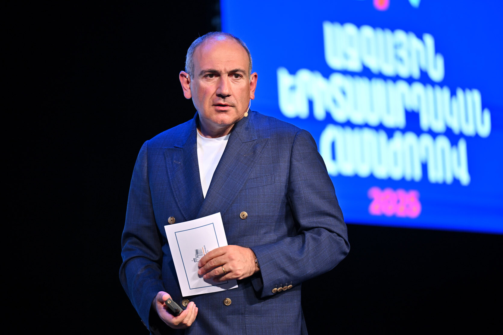 Prime Minister presents ideology of the Real Armenia at National Youth ...