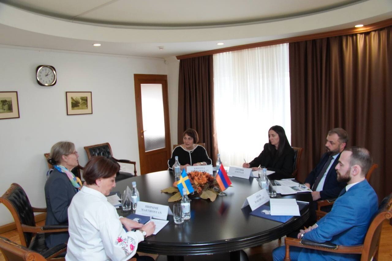 Armenian economy minister, Sweden’s new ambassador discuss expansion of ...