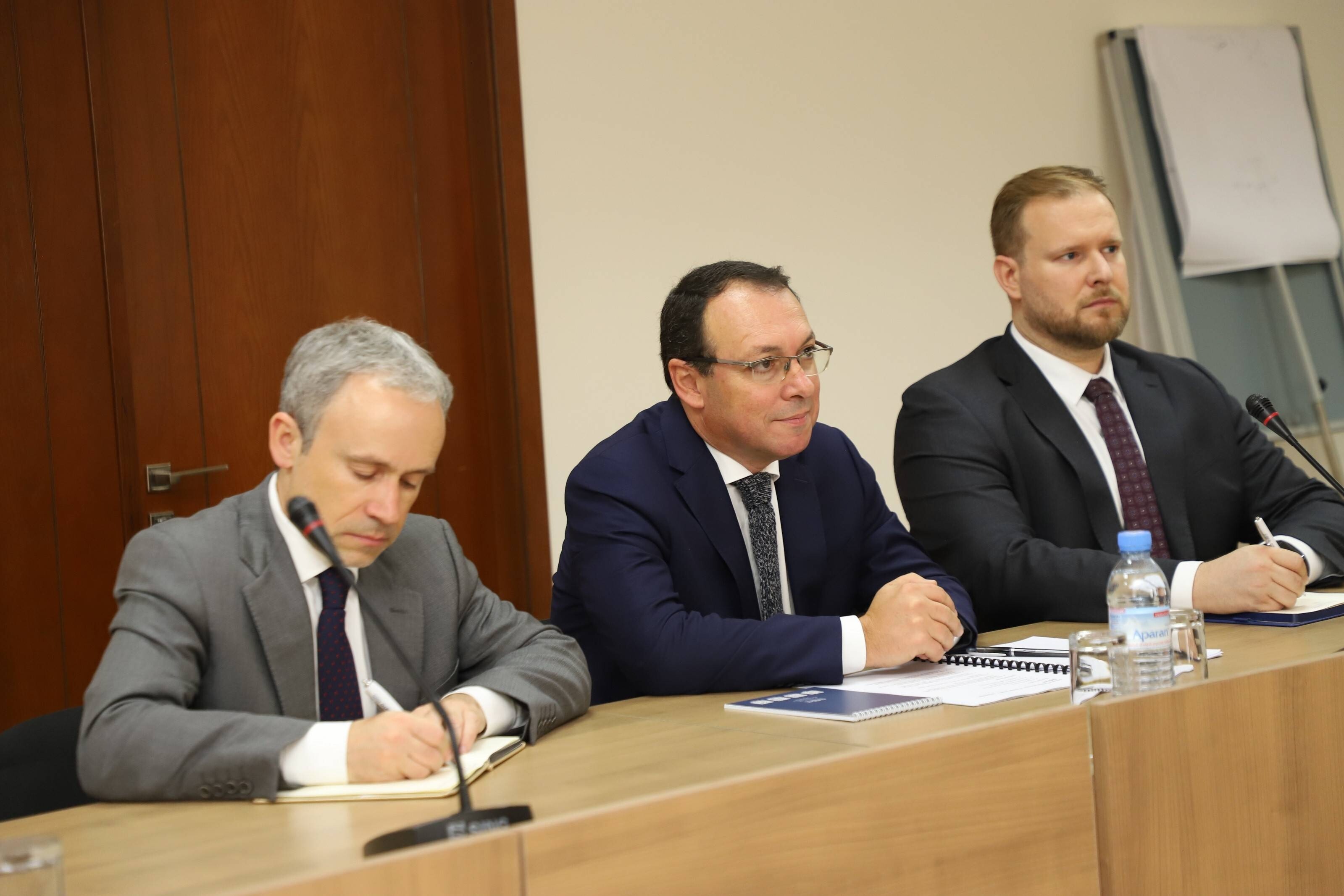 Deputy FM receives OSCE PA Vice President - ARMENPRESS Armenian News Agency