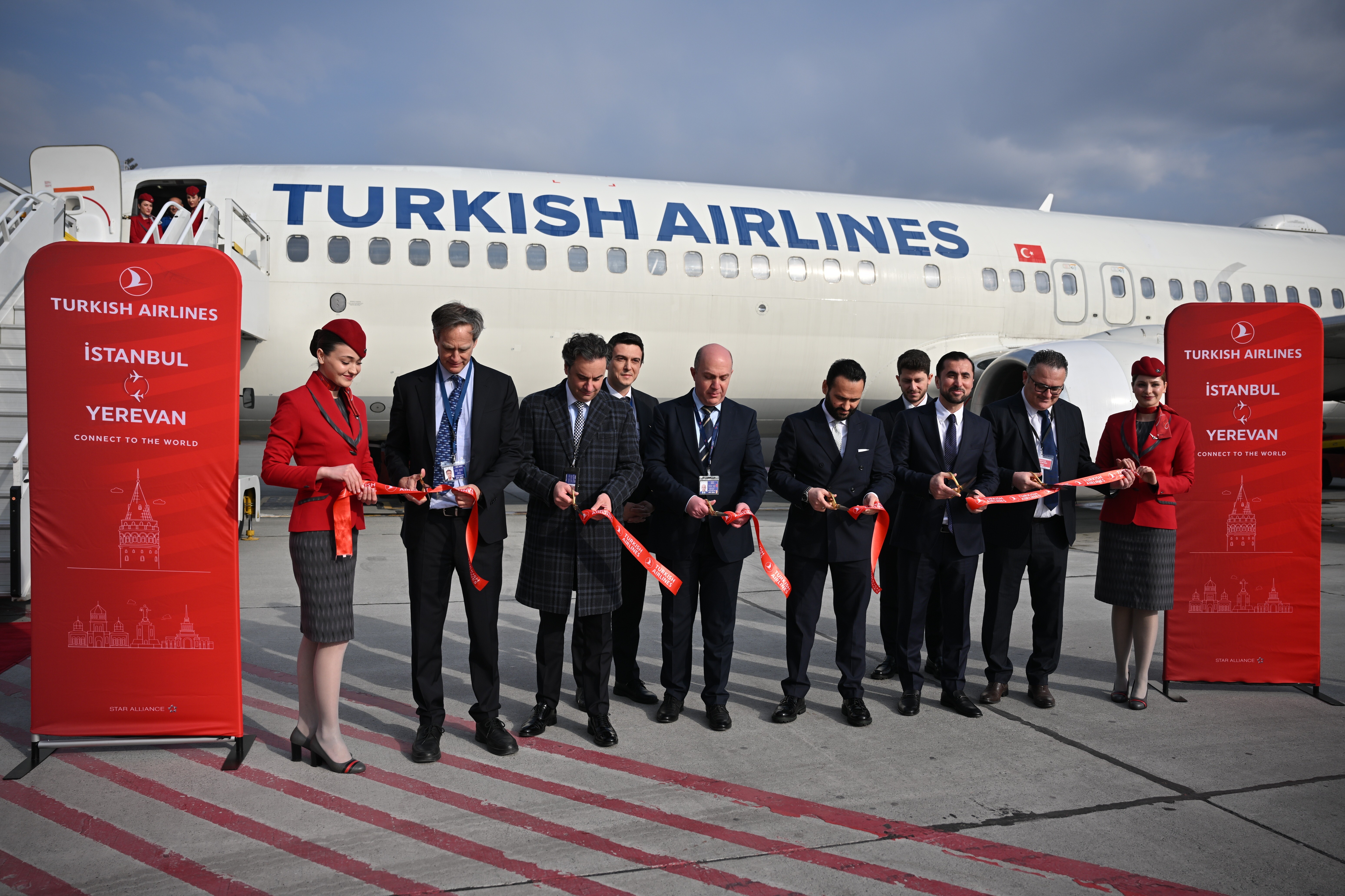 Turkish Airlines starts Istanbul–Yerevan flights - ARMENPRESS Armenian ...